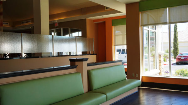 Racquel's Kitchen-Holiday Inn Express Henderson | Somers Furniture